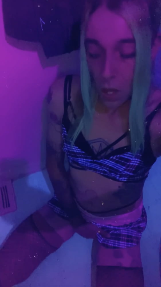 Sexy Rave School Girl 89 Pics 2 Xhamster